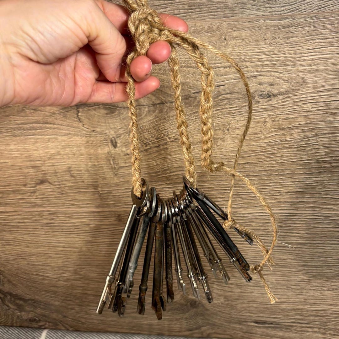 Vintage Set of X16 Old Keys on Jute Twine | Sixteen Silver Tone Long ...