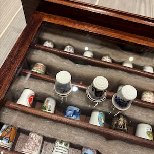 Vintage 90 Thimble Brown Wood Display Box | Large Wooden Thimbles ...