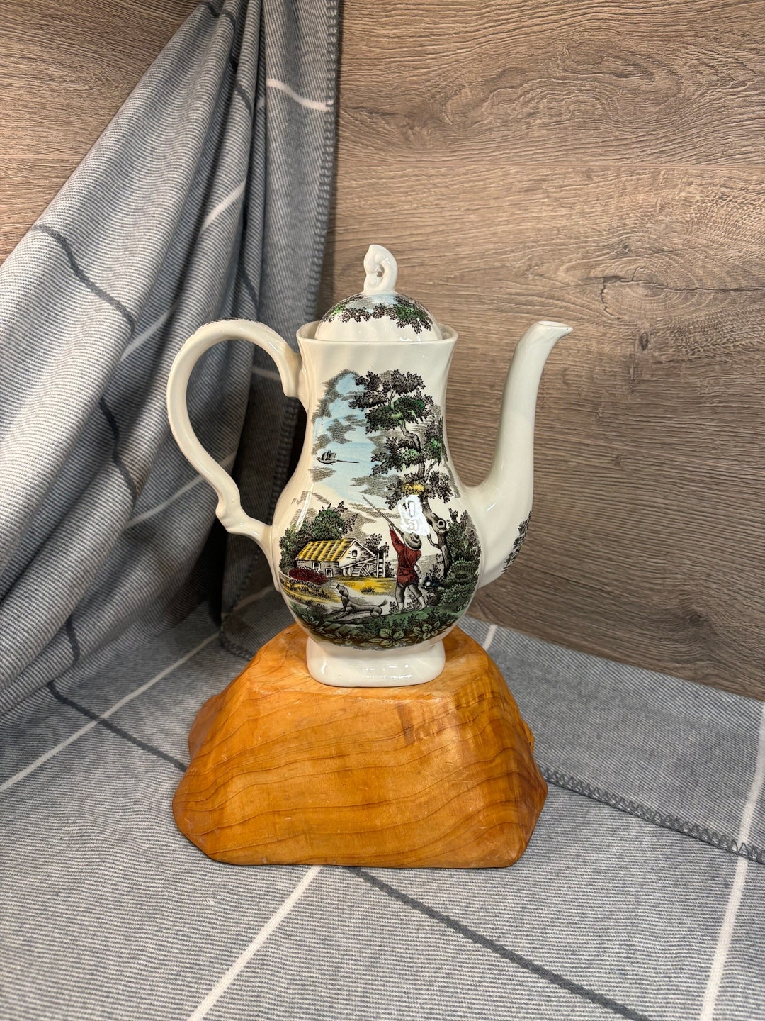 Vintage the Hunter by Myott Hand Engraved Permanent Colours Made in ...