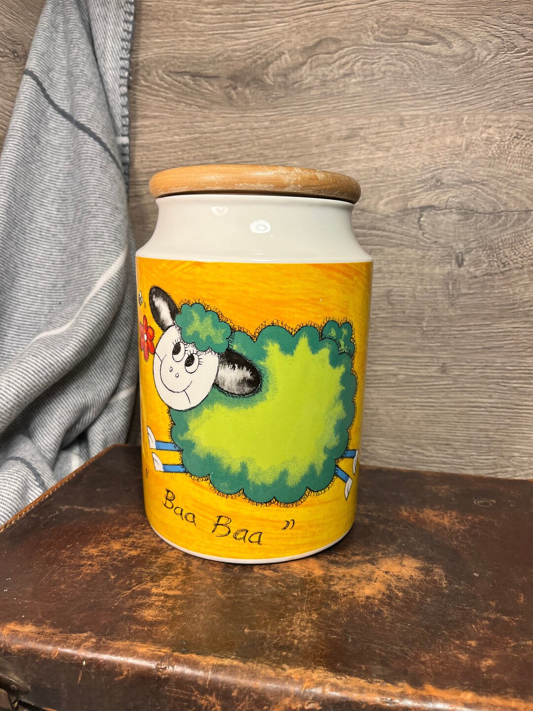 Vintage Large Stoneware Made in England Dunoon Funky Farm Jane ...