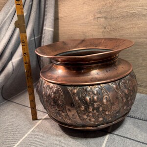 Vintage Copper Large Round Lightweight Floral Jardinière Flower Pot ...