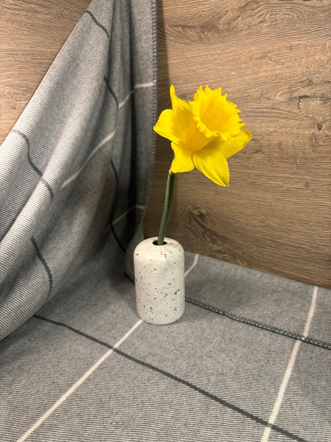 Preloved Repurposed Contemporary Style Ceramic Speckled Diffuser Stand ...