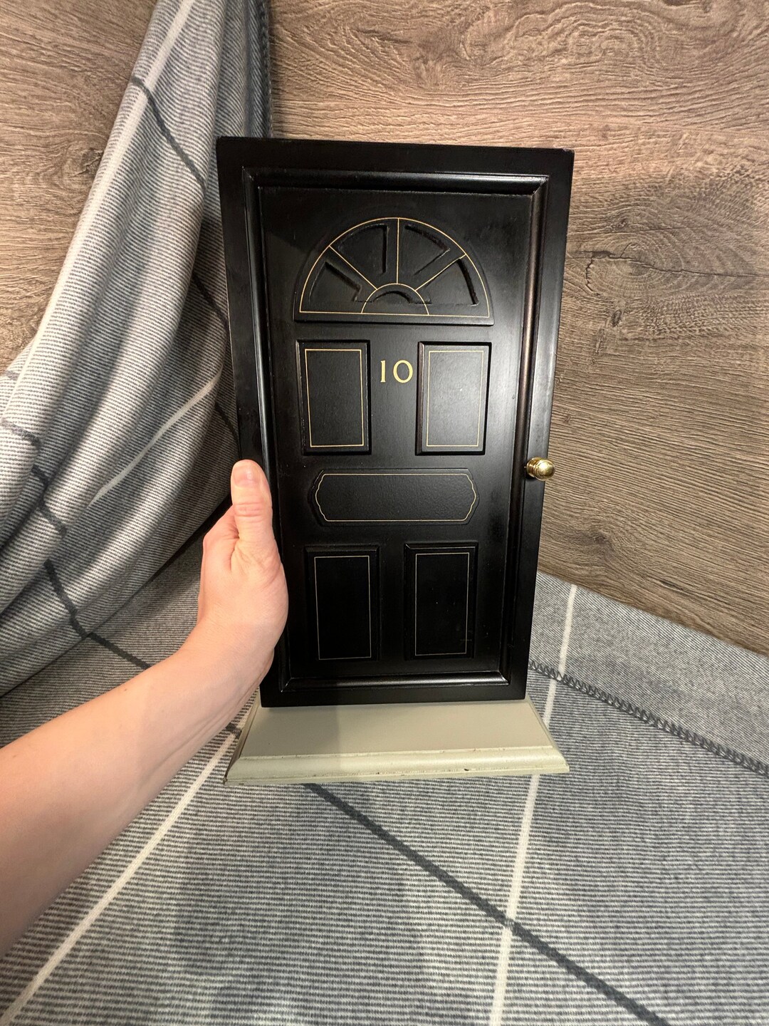 Vintage 10 Downing Street the World's Most Famous Front Door Kitsch Old ...