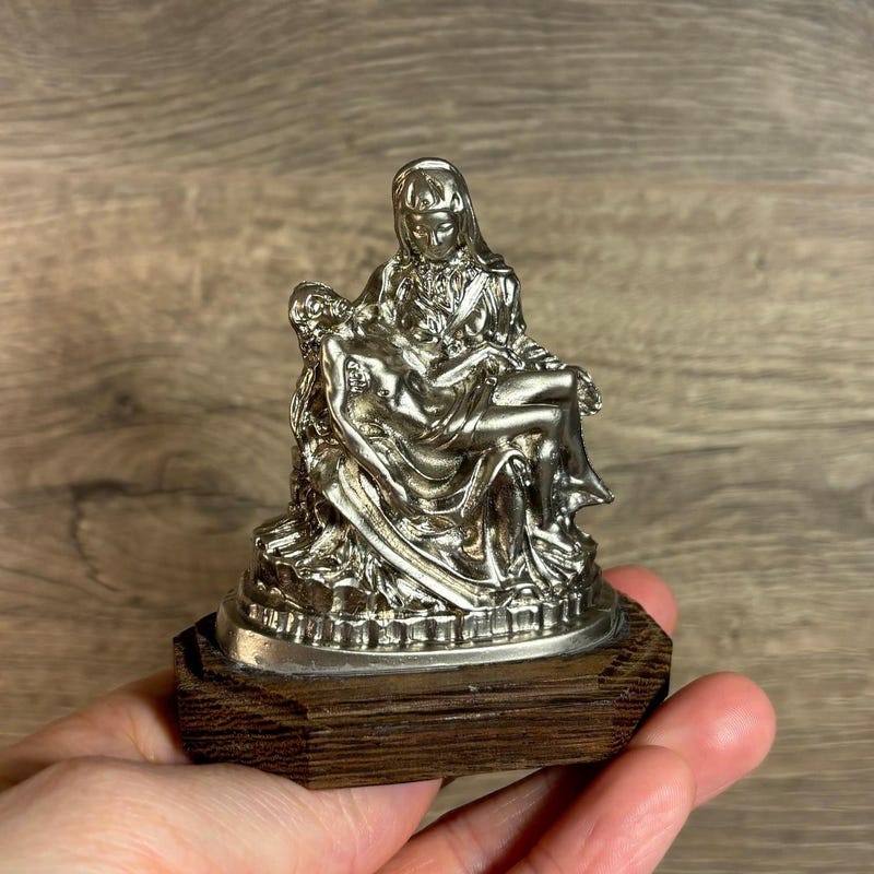 Italian Souvenir Figurine - Etsy UK