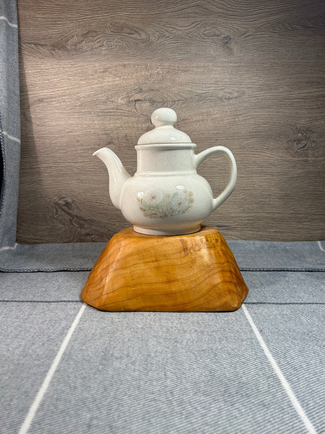 Vintage Made in Ireland Green Stamp Tabletop Pottery Traditional ...