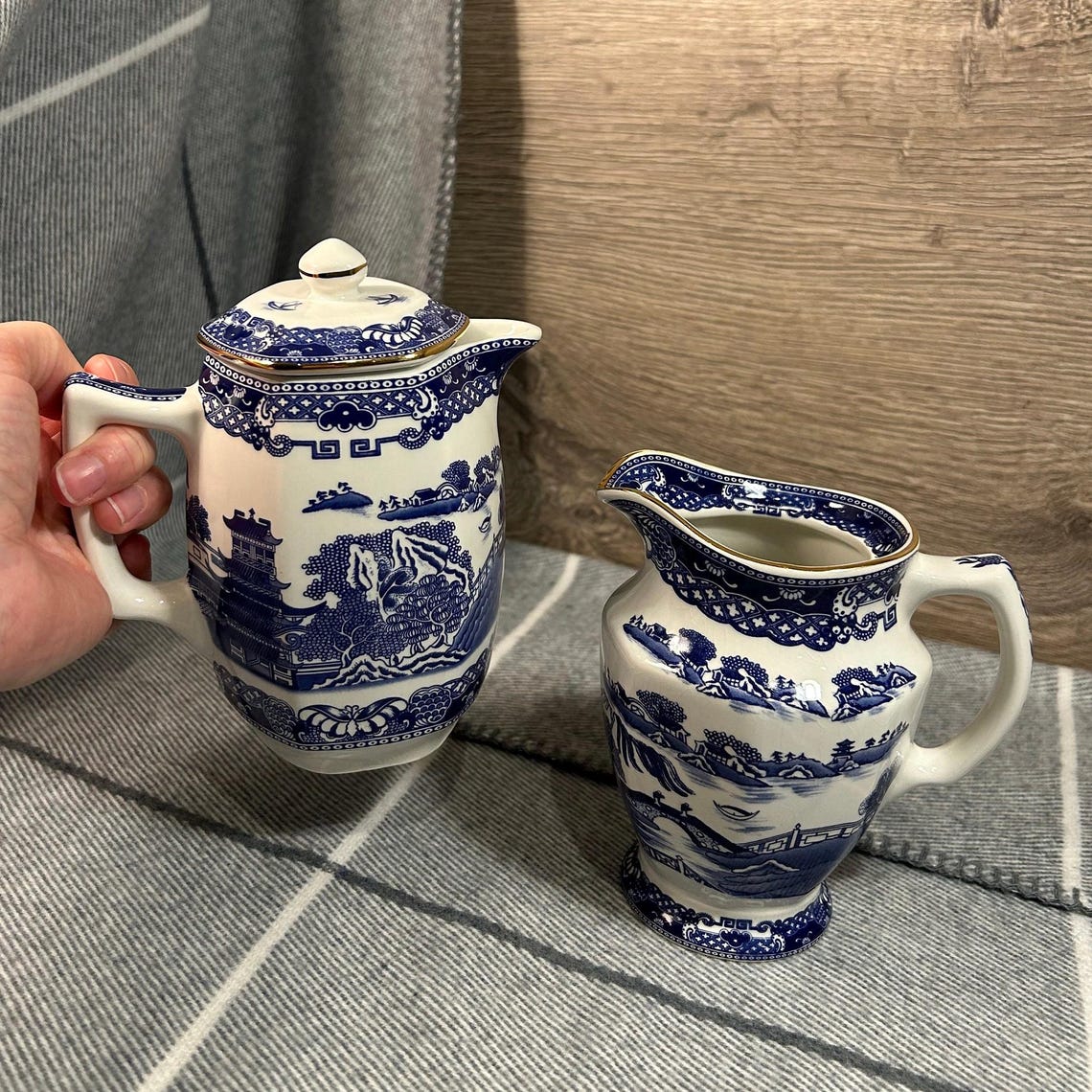 Vintage Ringtons Lidded Cobalt Blue and White Tea Jug & Tea Coffee ...
