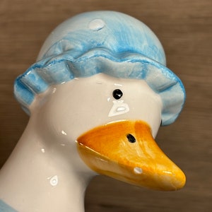 Vintage Lightweight Ceramic Hand Painted Jemima Puddle Duck Teapot ...