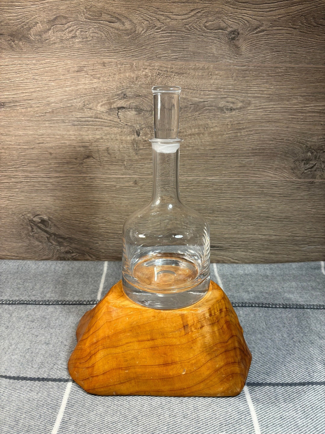 Vintage Clear Glass Round Base Drinks Decanter | Drinks Trolley ...