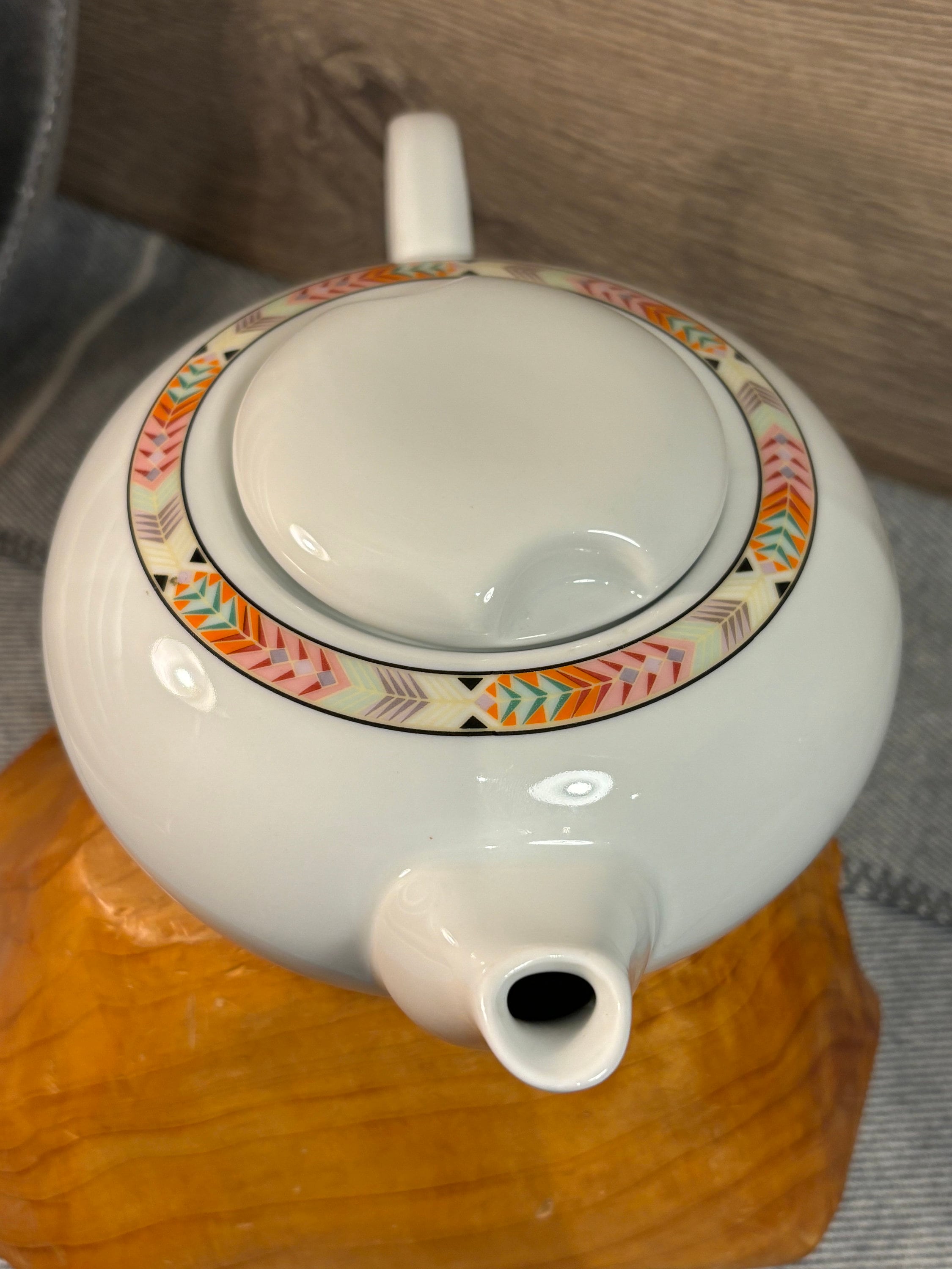 Vintage Mexico Low Profile Flat Teapot | Heavy Porcelain Tea Pot ...