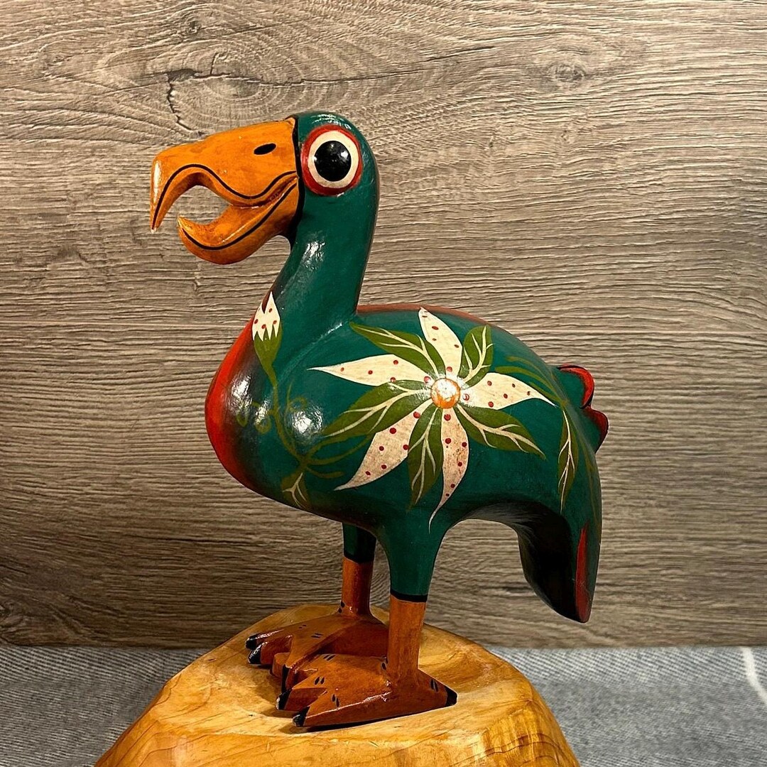Vintage Hand Carved & Painted Emerald Green Happy Dodo Bird Wooden ...