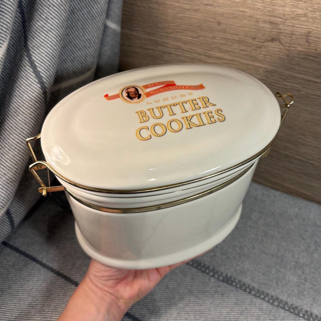 Preloved Ben Macallaister’s Luxury Butter Cookies Container | Heavy ...