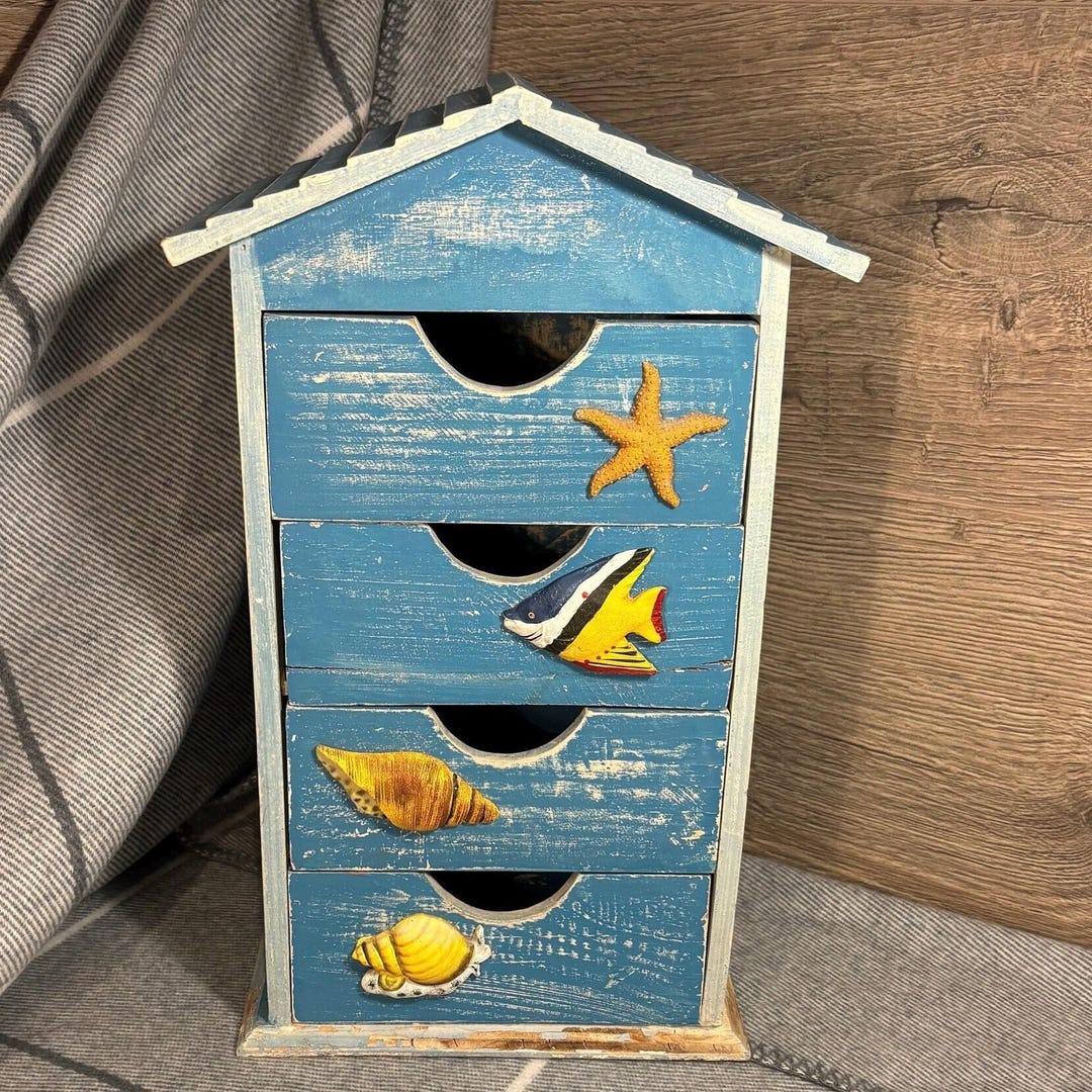 Vintage Whitewash Ocean Blue Sea Shell & Fish Beach Hut Tower of 4 ...