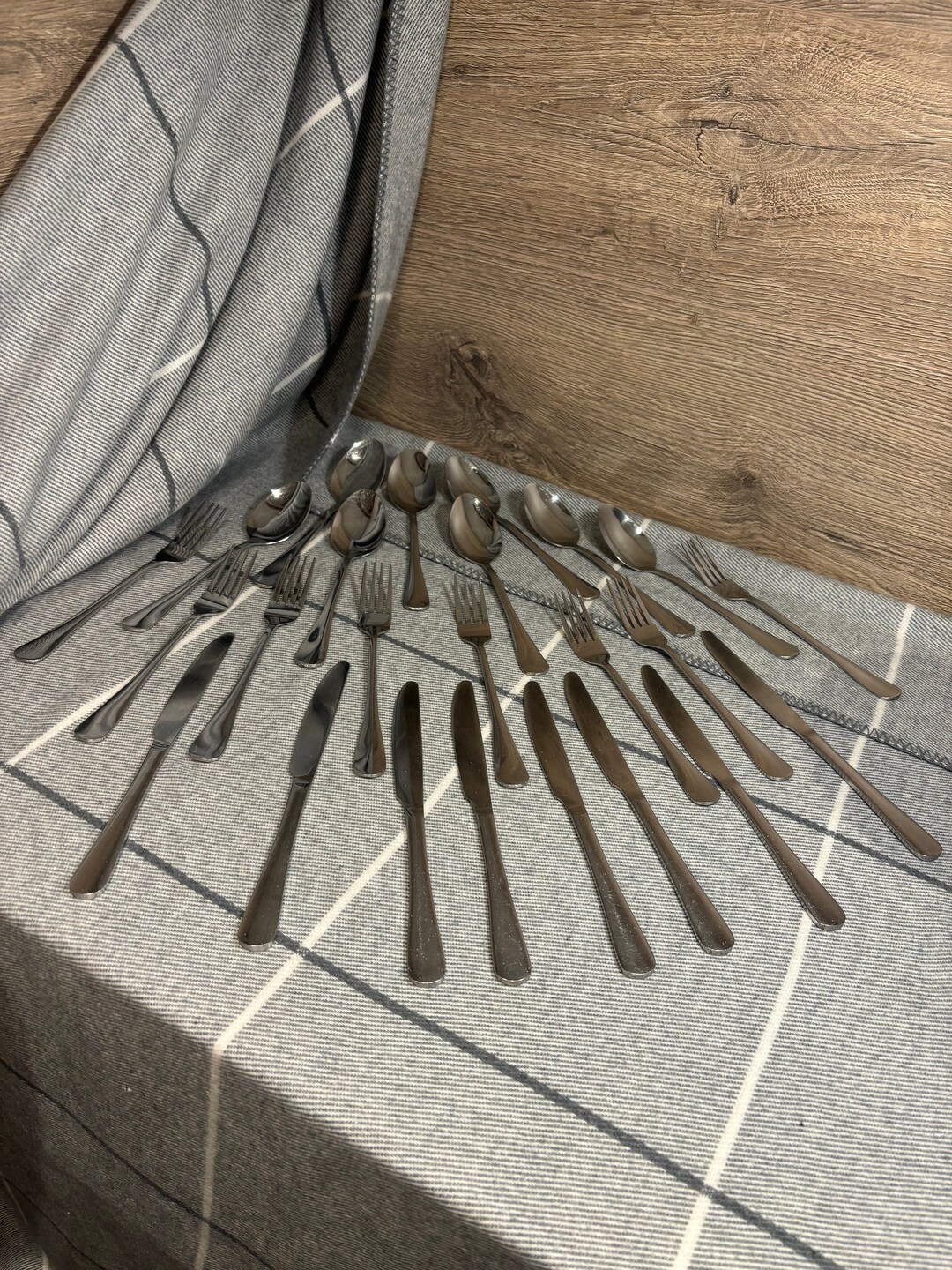 Preloved Stainless Steel Cutlery Set of 24 | Traditional Forks, Spoons ...