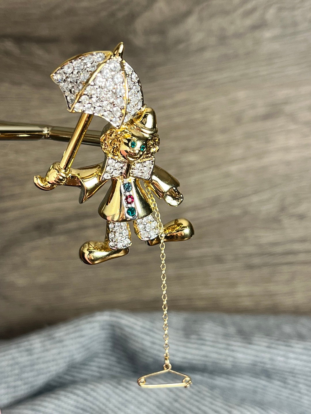 Vintage Signed Puccini Gold Tone Clown in His Costume With a Big Bowtie ...