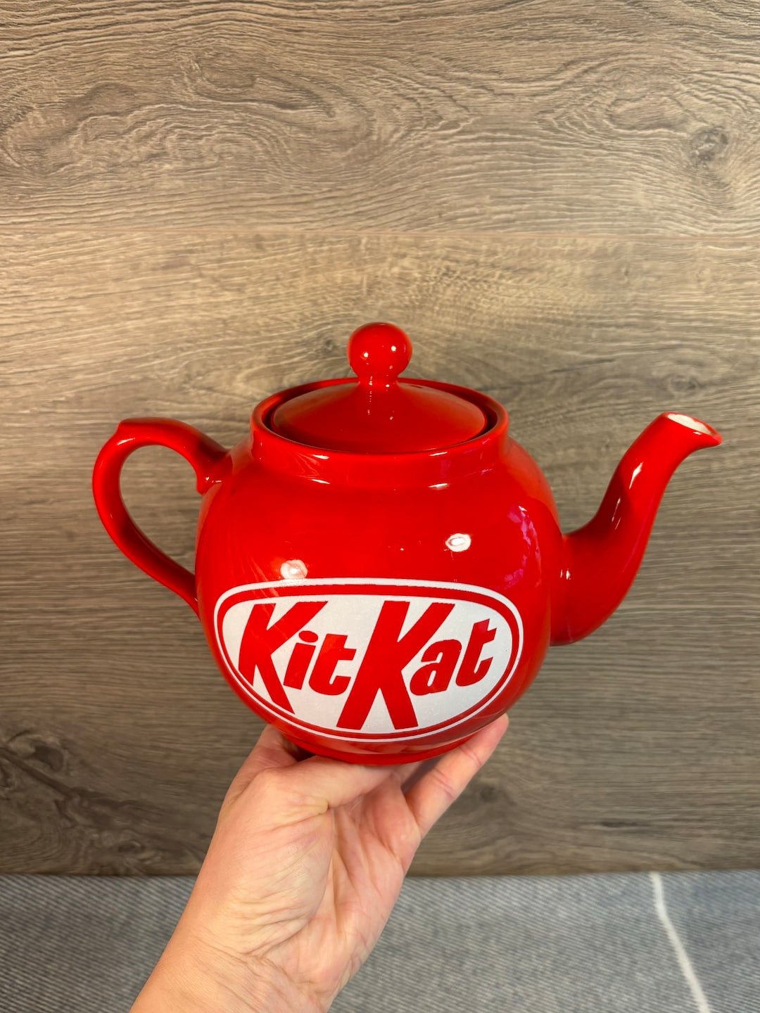 Vintage Price & Kensington Kit Kat Teapot Bright Red P and K Tea Pot ...