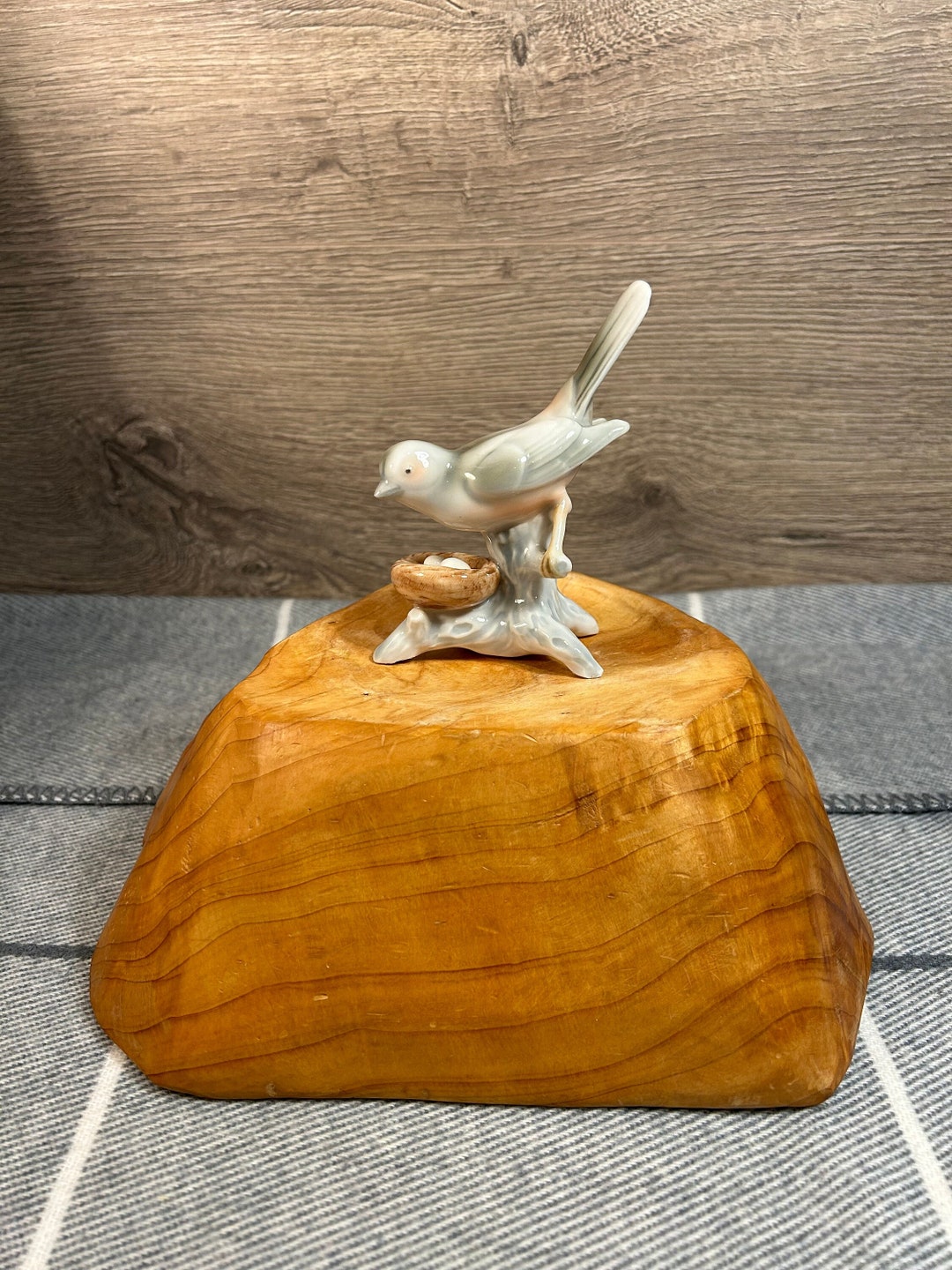 Vintage Porcelain Small Bird Statue Figurine of a Bird Guarding Its ...