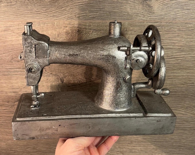 Vintage Motorcycle Made of Scrap Sewing Machine Singer Handmade Art ...