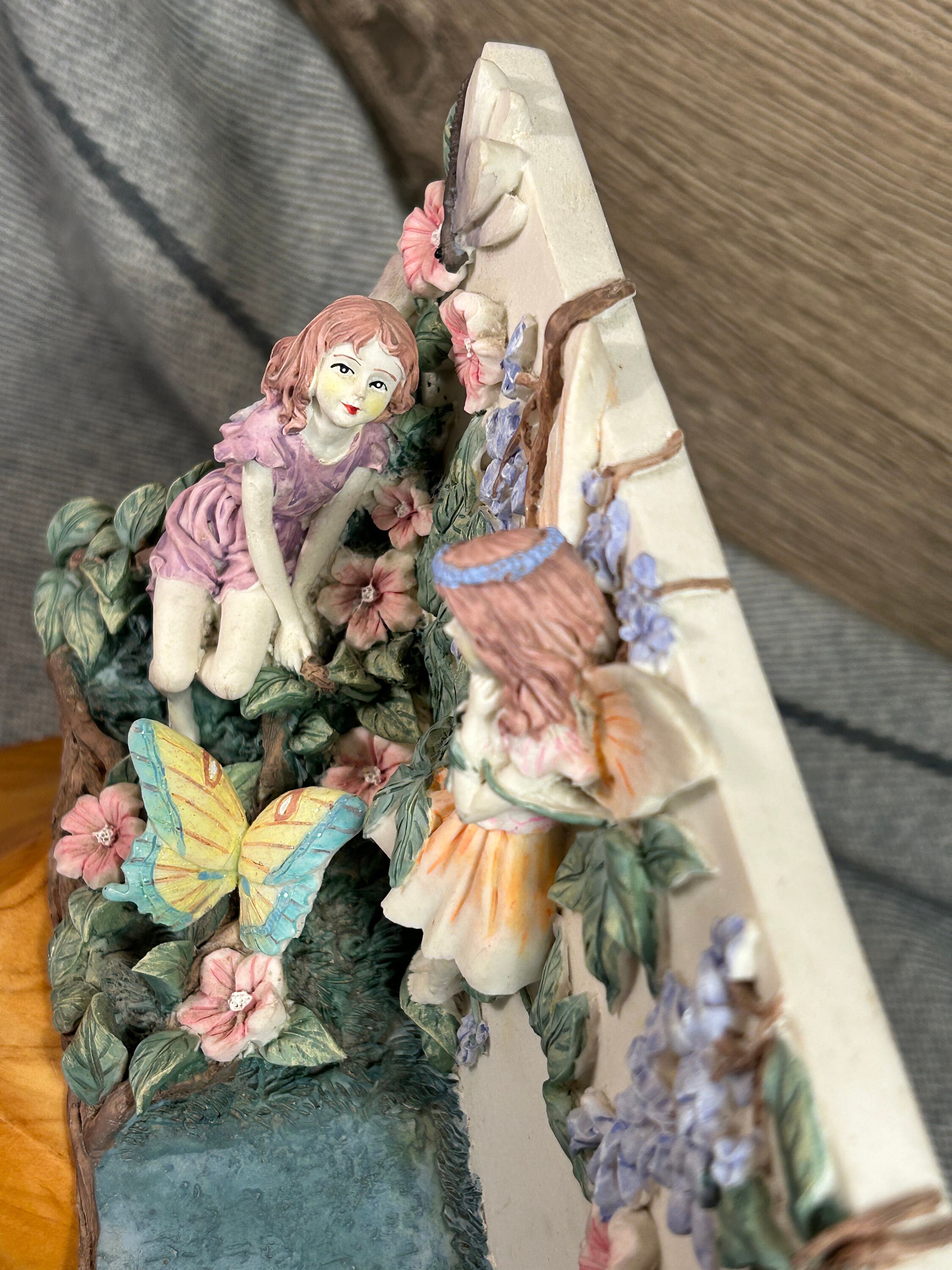 Vintage Ceramic Resin Fairy 3D Fay Peri Elf Doll Scene Flower Scene ...