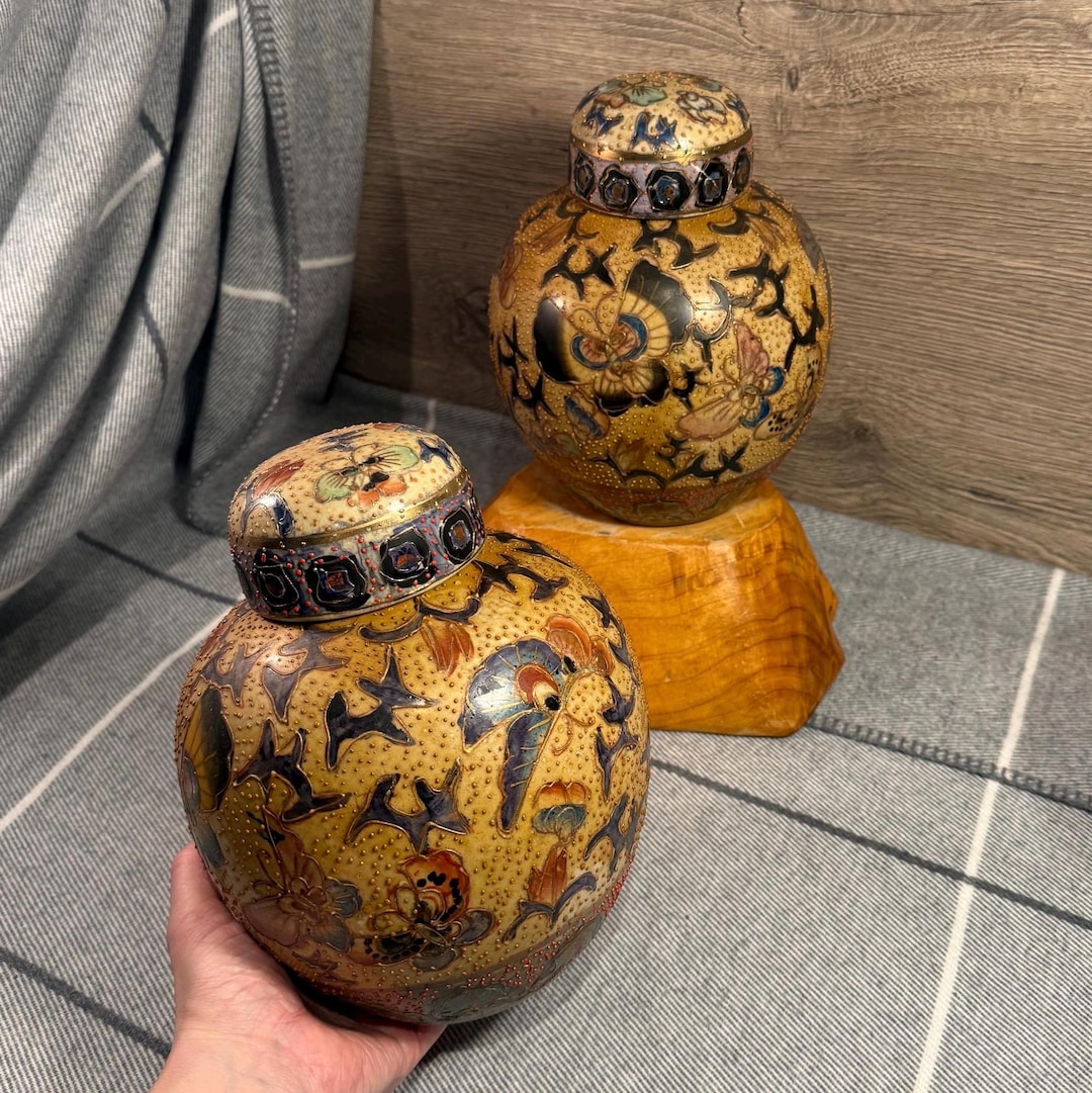 Vintage- Damaged- Satsuma Butterflies Large Round Lidded Ginger Jars ...