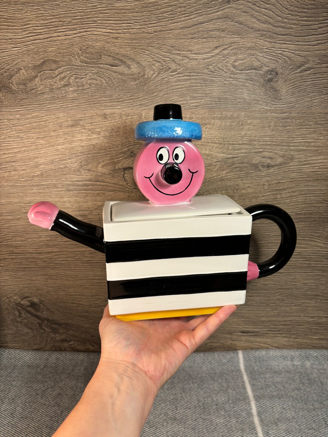 Vintage 1992 bertie Bassett Hand Painted Confectionery Teapot Whimsical ...