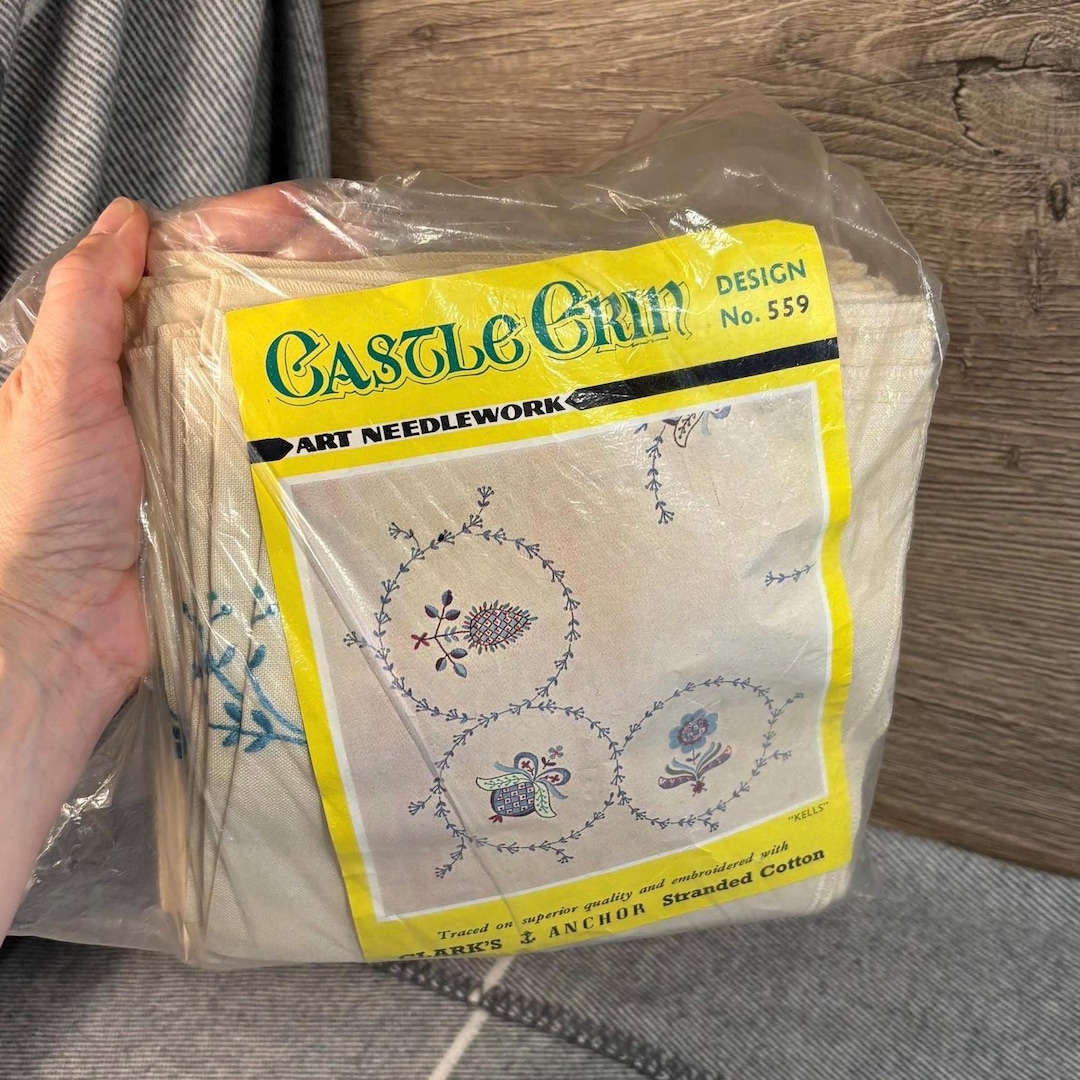 Vintage Castle Erin "kells" Art Needlework Design No 559 Napkin Set of ...
