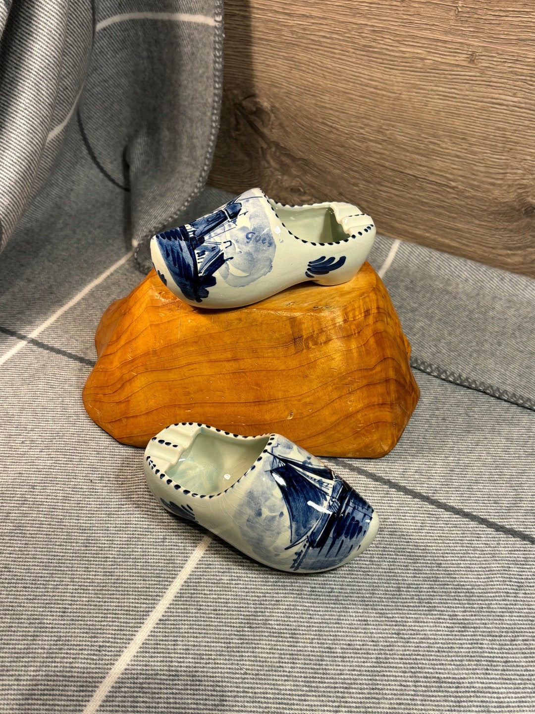 Vintage Hand Painted Delft Clog Ashtrays | Left and Right Dutch ...