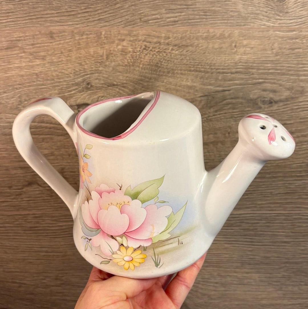 Vintage Pastel Pink Lotus Flower Watering Can | Orientally Inspired ...