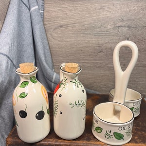 Vintage Ceramic Rayware Retro Vegetable and Herb Design Olive Oil and ...