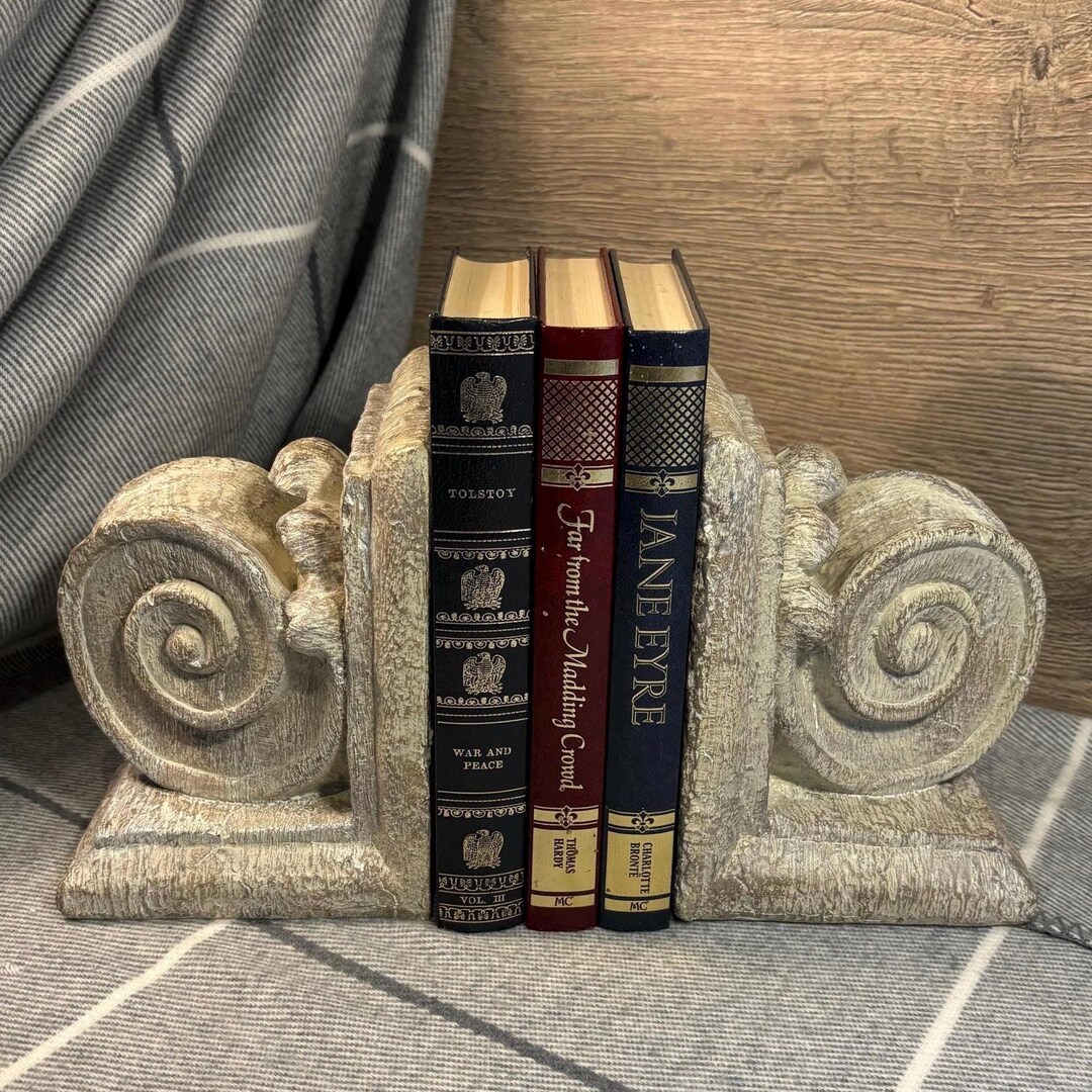 Preloved White Column Two Bookends Set | Shabby Chic Acanthus Leaf ...