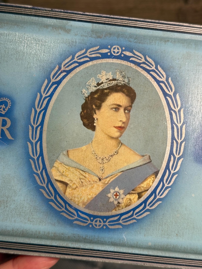 Vintage 1953 Coronation of Her Majesty Queen Elizabeth II Capstan WD ...