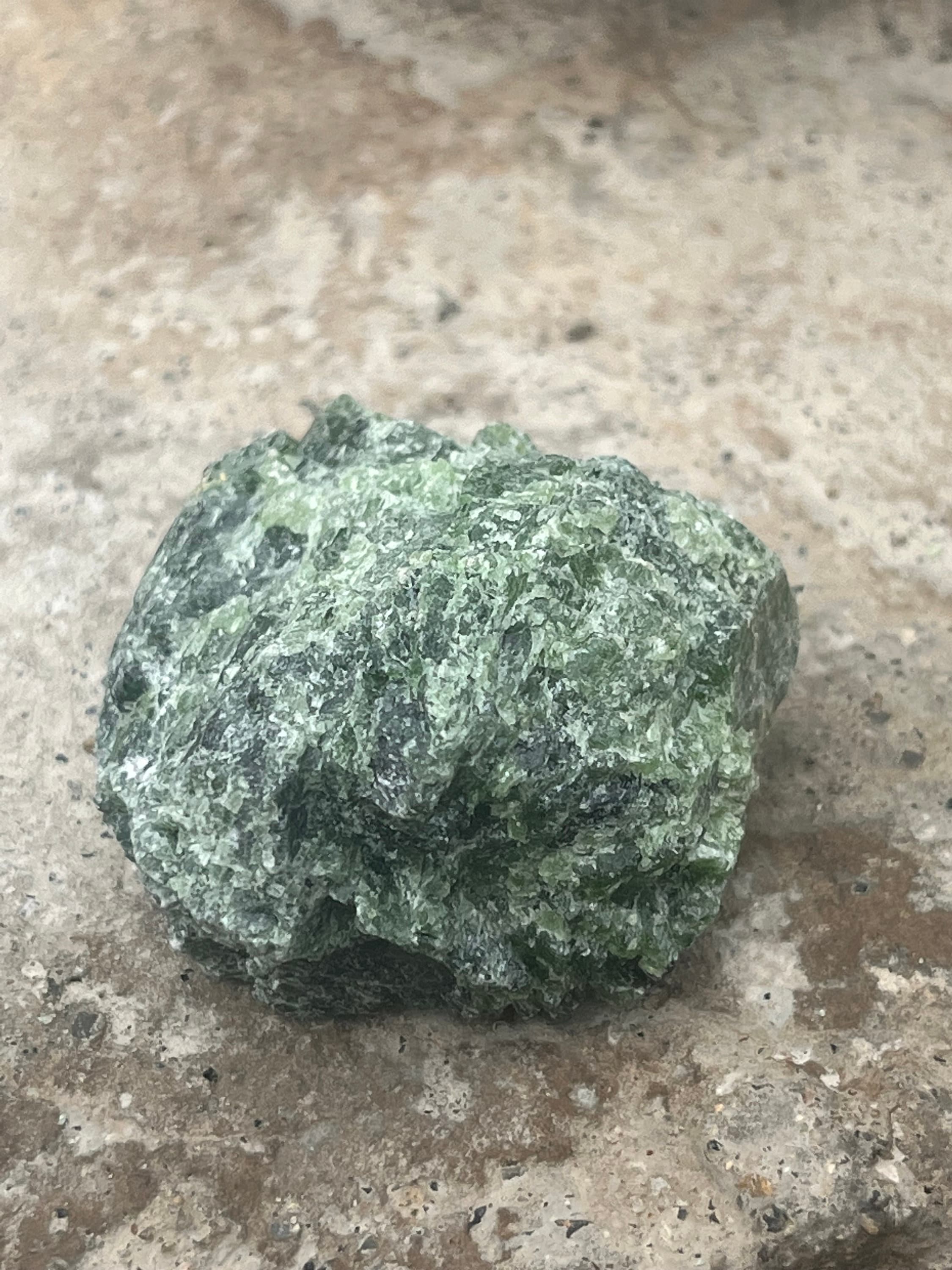 Gorgeous Green Chrome Diopside All Natural Raw Crystal - Etsy