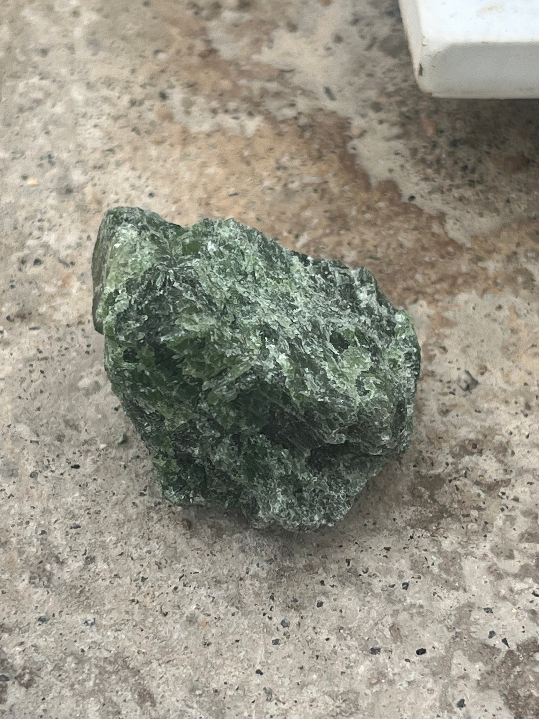 Gorgeous Green Chrome Diopside All Natural Raw Crystal - Etsy