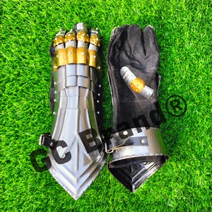 Medieval Armor Gauntlets -18 Gauge Steel Replica With Leather Lined ...