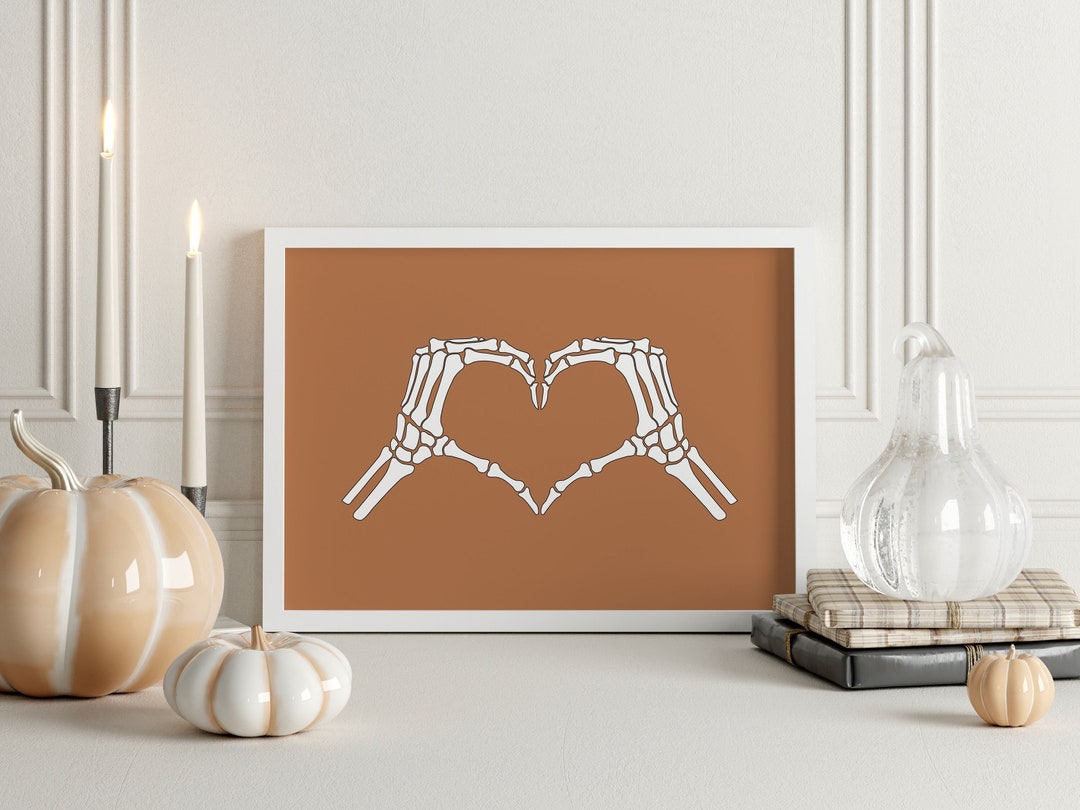 Skeleton Heart Wall Art / Skeleton Wall Art, Halloween Wall Art ...