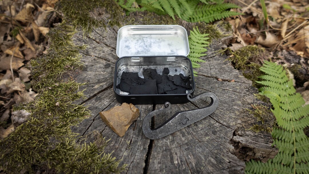 High Carbon Flint and Steel Striker, Hand Forged Blacksmith Bushcraft ...