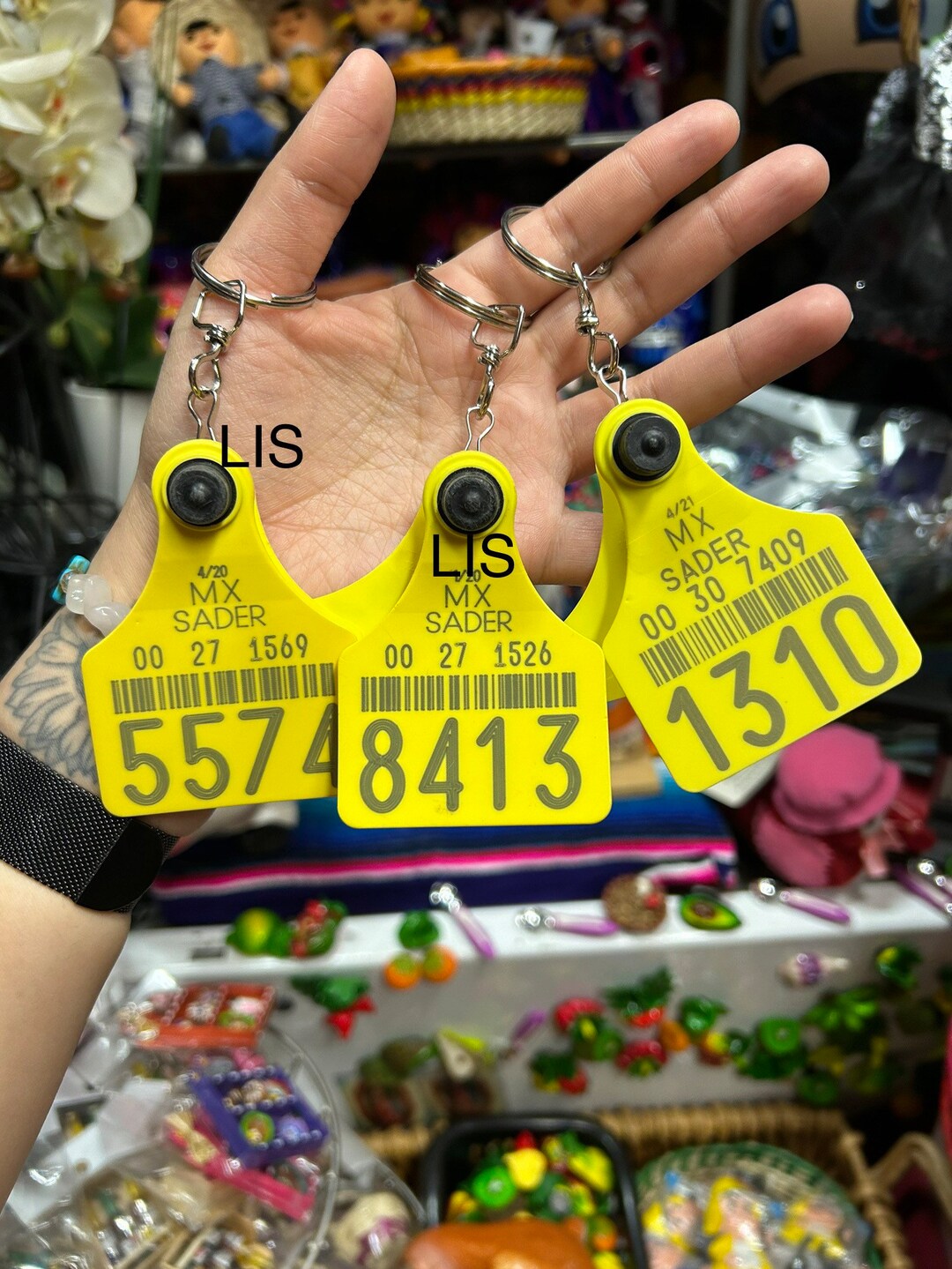 Aretes De Vaca Charolais. Authentic Charolais Cattle Keychains ...