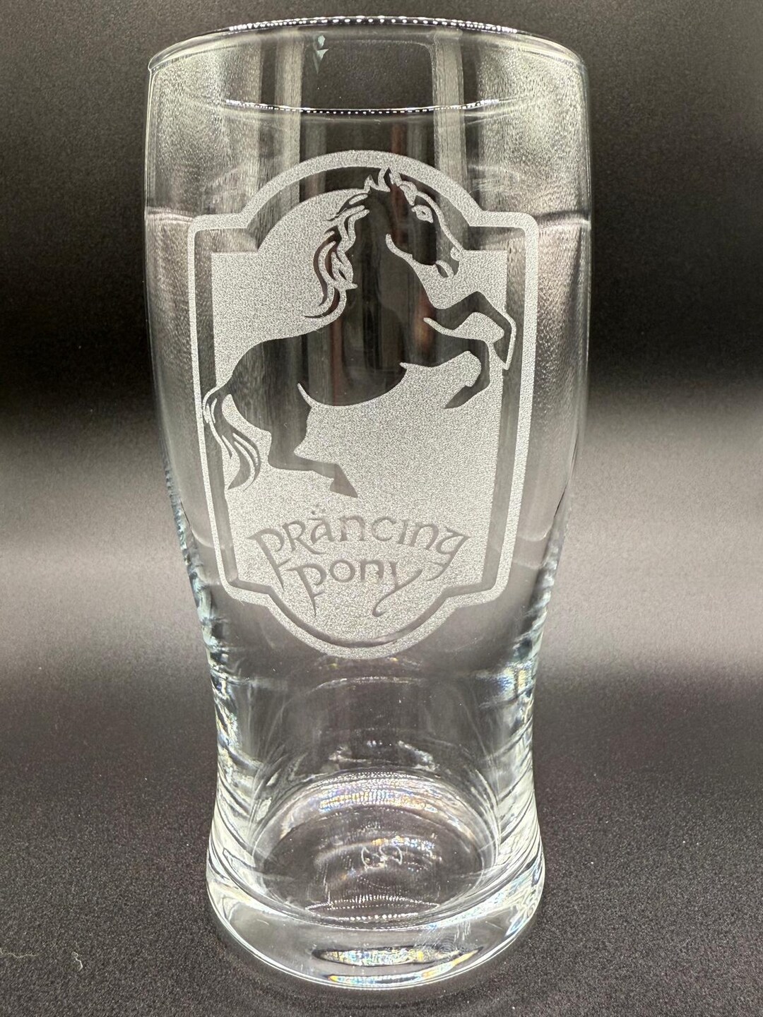 Prancing Pony - Pub Sign - Lord of the Rings -engraved Pint Glass - Etsy UK