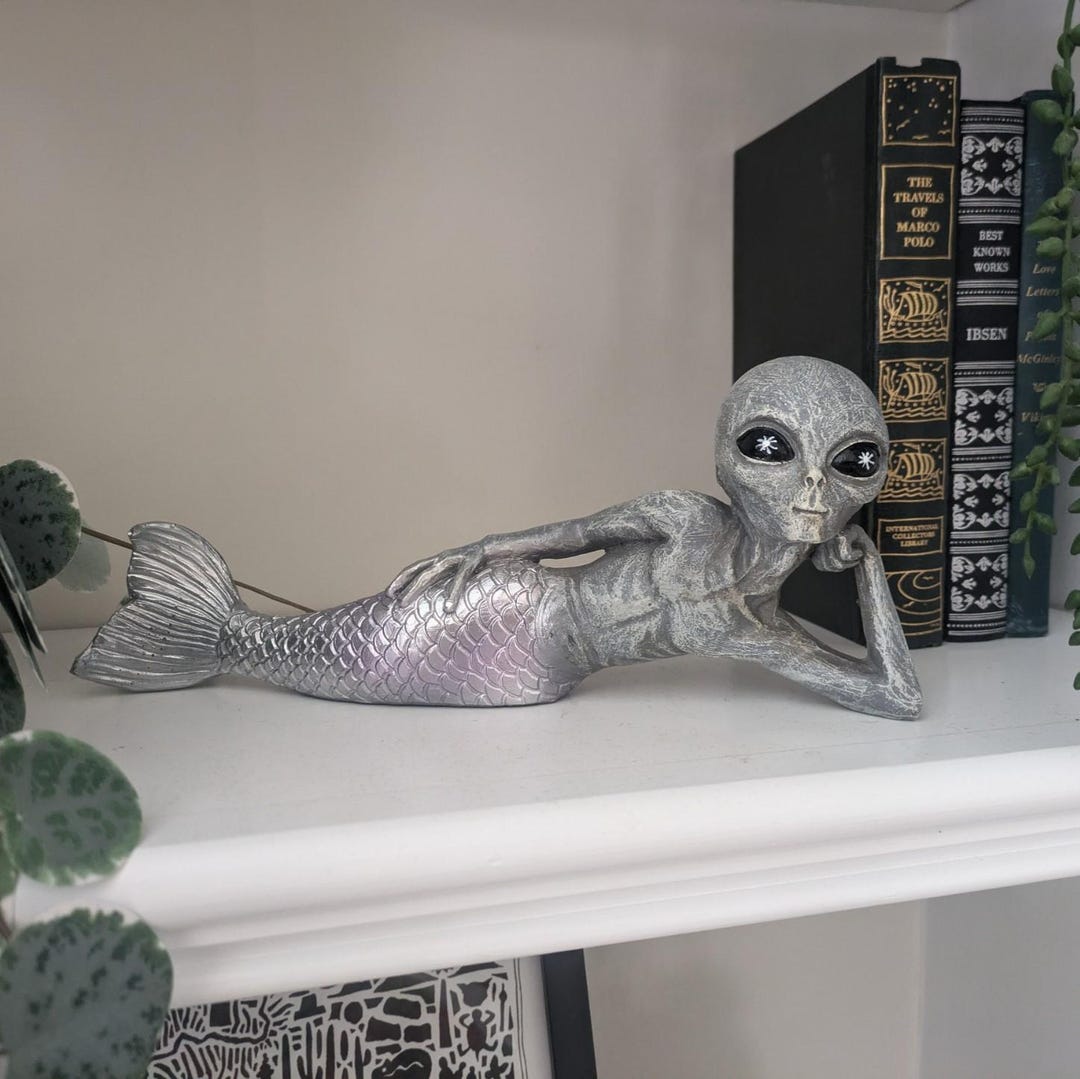Alien Invasion “mermalien” 10“ Long Merman Alien Statue Indoor/outdoor ...