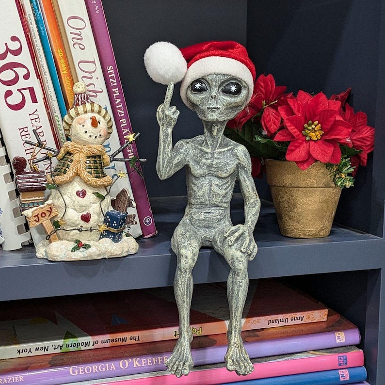 Scrooge Mcalien Rude Christmas Alien Statue “flipping the Bird” 10″ H ...