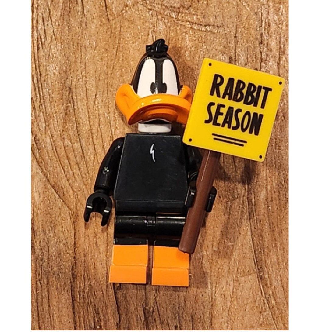 NEW DAFFY DUCK Minifigure Looney Tunes Minifigure Compatible With Lego ...