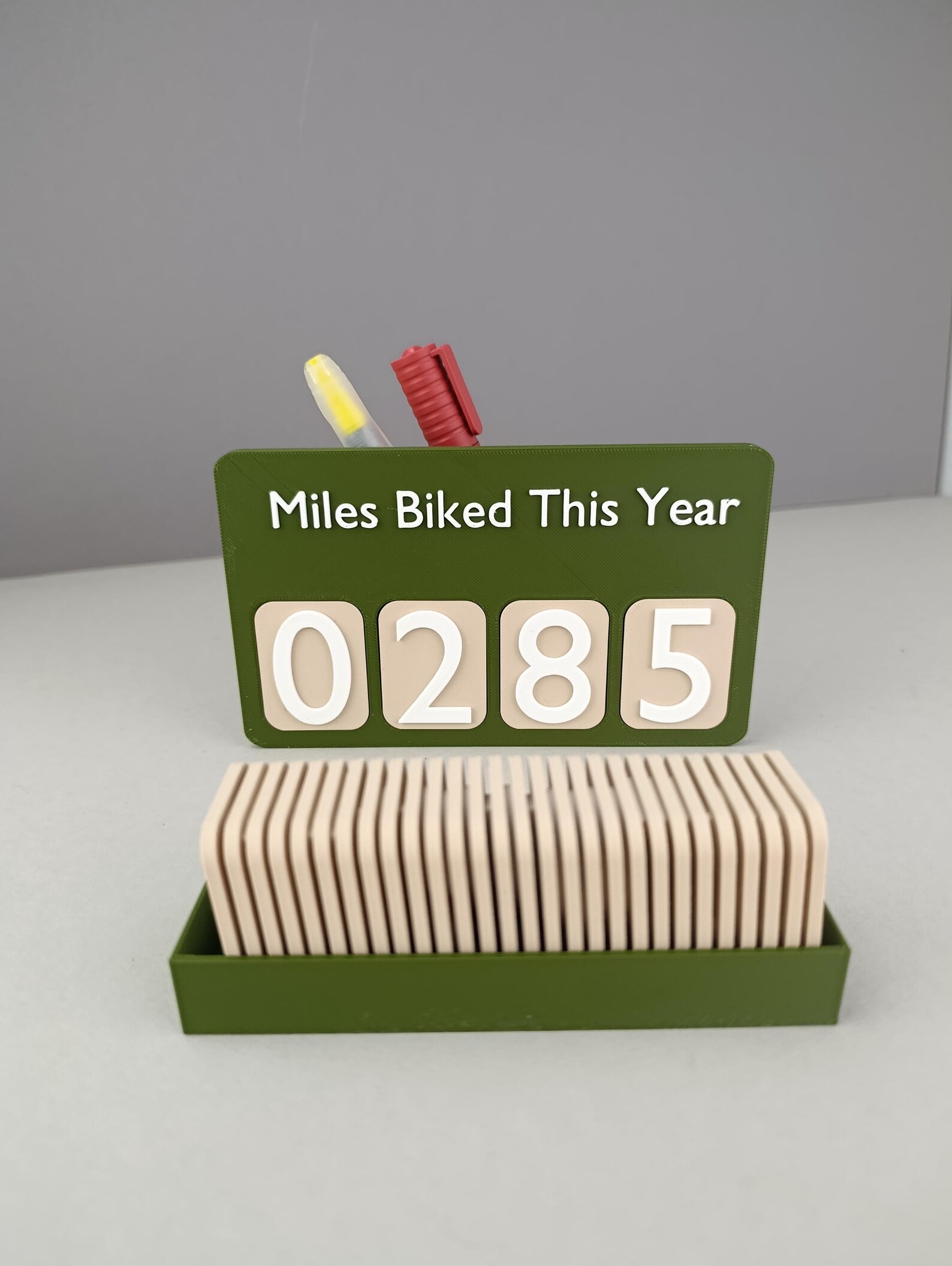 3D Printed Biking Distance Tracker: Magnetic Number Display, Key/pen ...