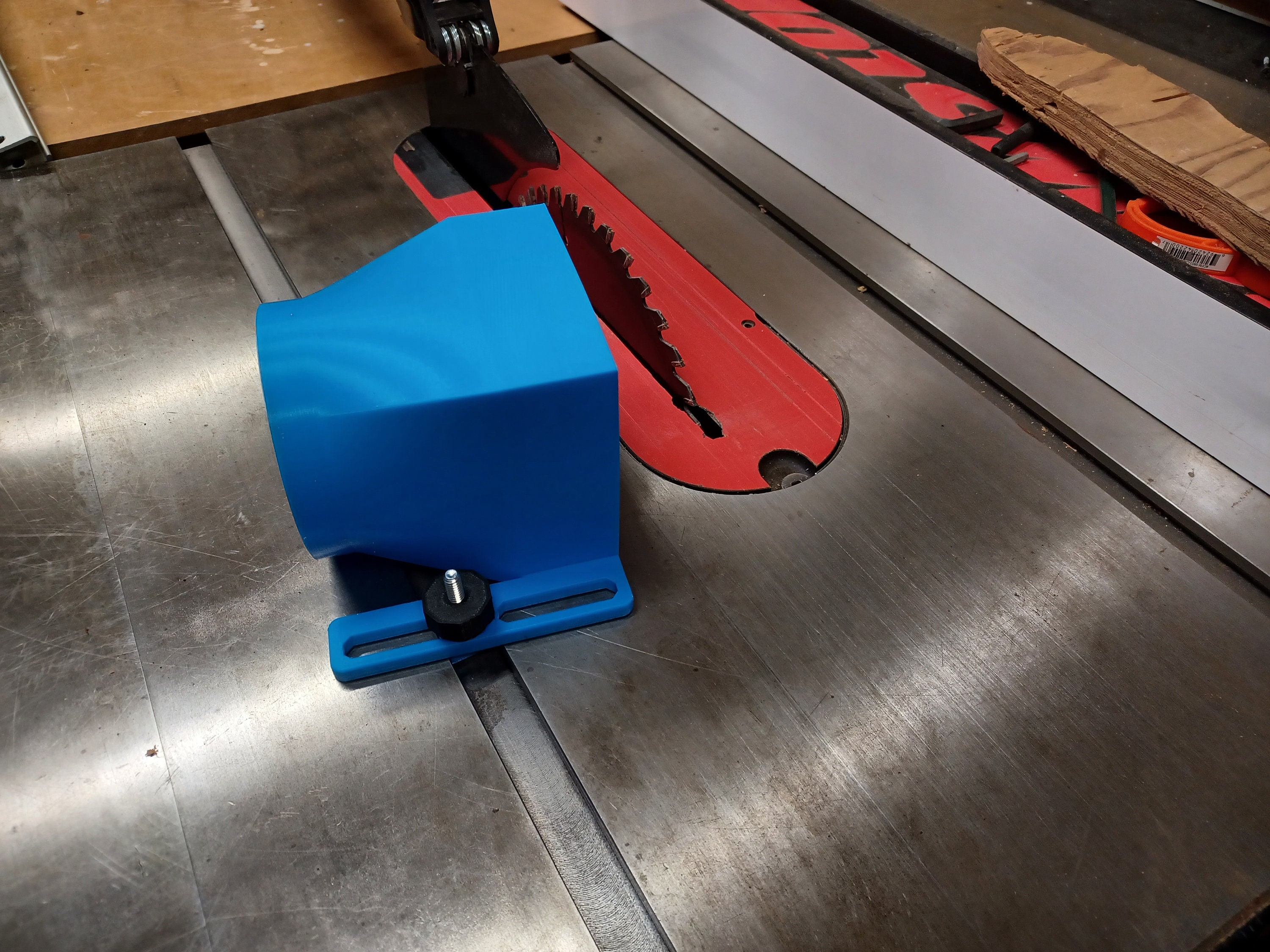 Mitre Slot Dust Collection Fitting for Tablesaw and T Tracks 4 Inch ...