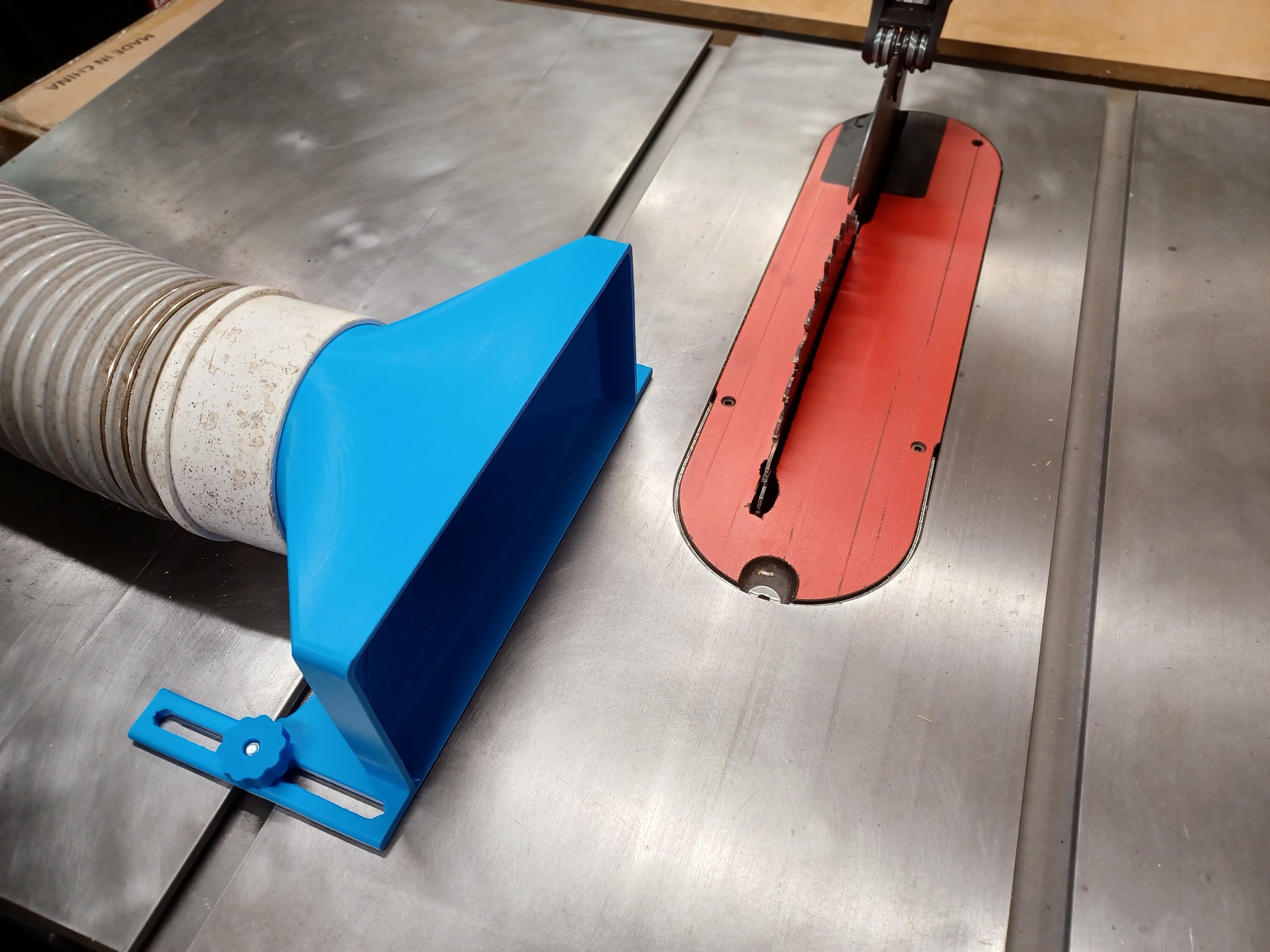 4 Inch Dust Collection Chute Fitting for Tablesaw, T Tracks, Mitre Slot ...