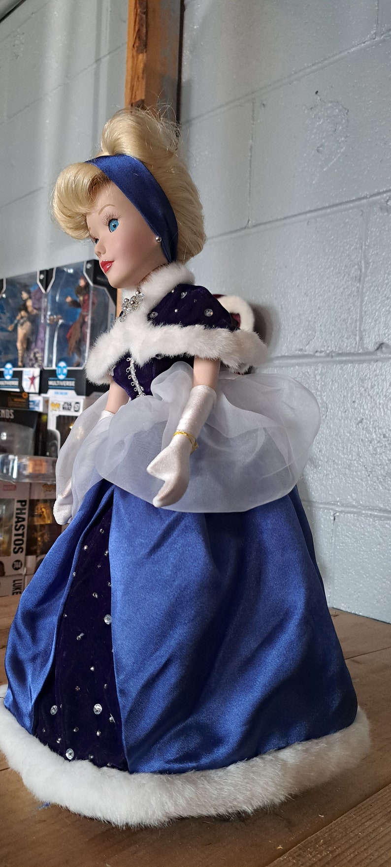 Disney Princess Cinderella Brass Key Keepsakes Year 2003 Collectible 16 ...