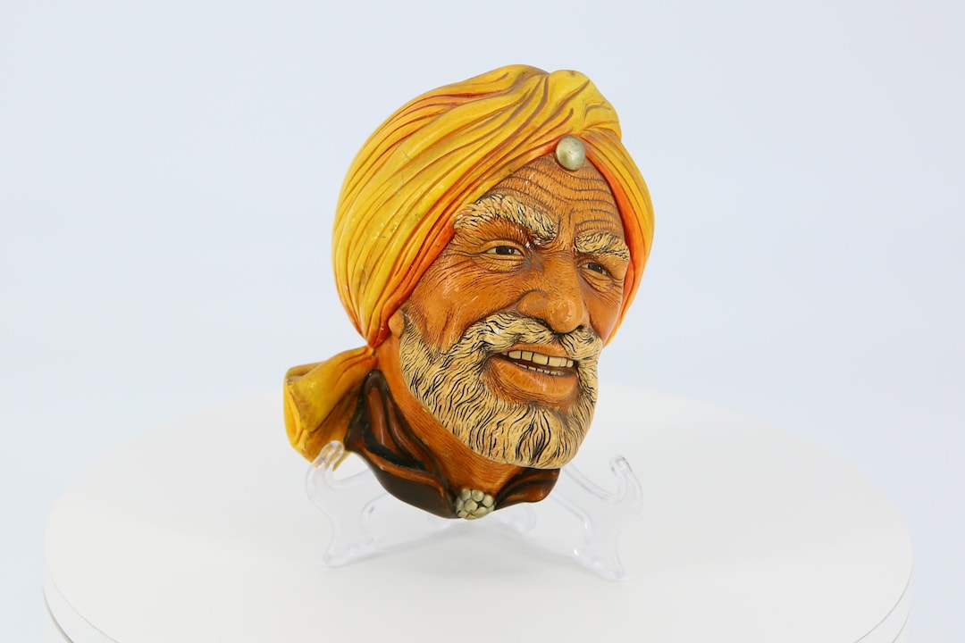Ahmid Naturecraft England Wall Figure - Hand Painted Stoneware ...