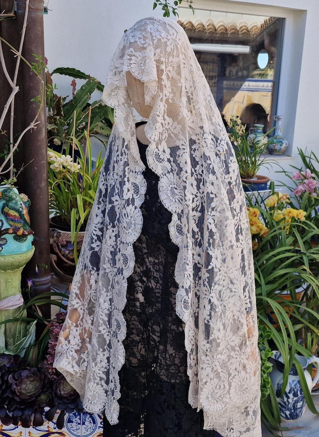 Mantilla Española Vintage . Velo Católico. Pañuelo De Iglesia. Mantilla ...
