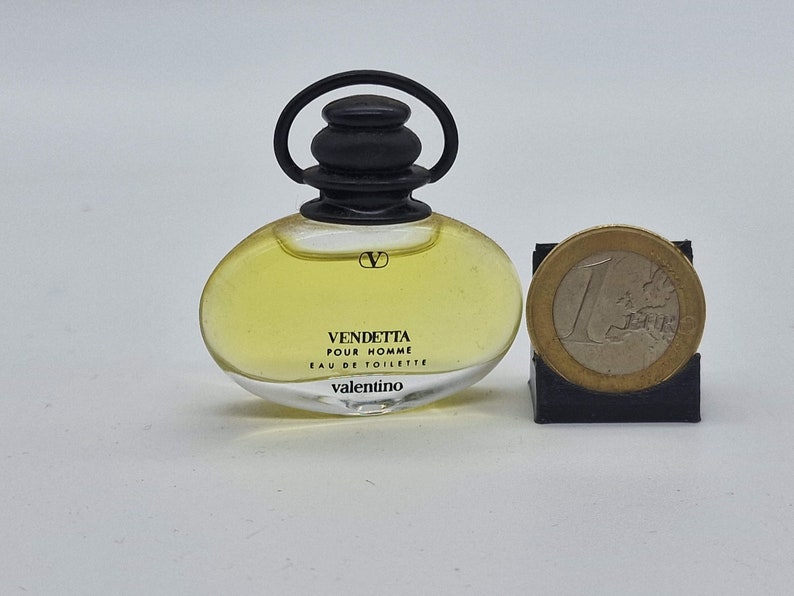 The Scents Are Vintage. Miniatures. Women's Perfume. - Etsy