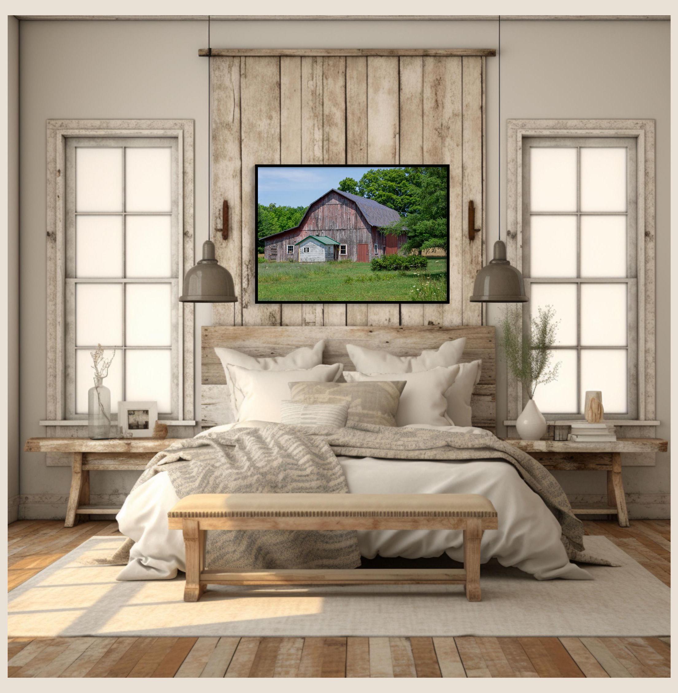 Old Red Barn Photo on a Summer Day in Wisconsin. Country Barn Scene ...