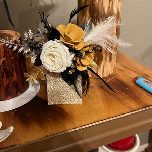 Black, Gold and White Glam Bouquet - Etsy