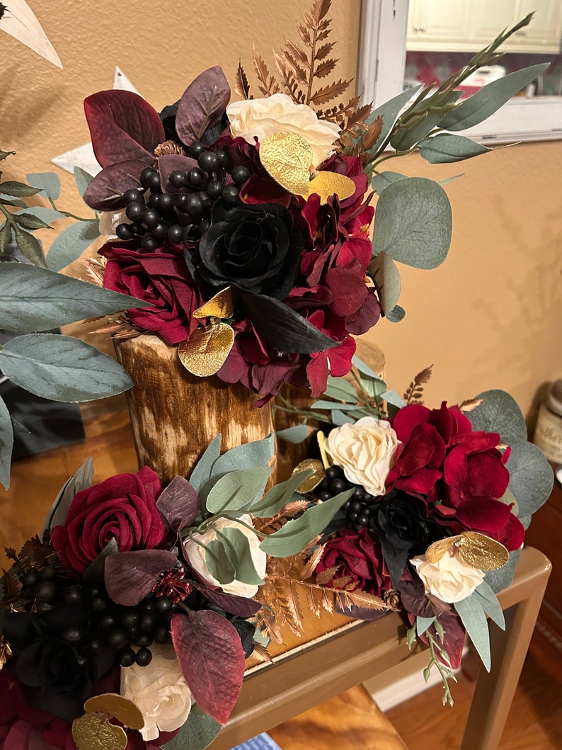 Red, Black & Cream Bouquet With Gold - Etsy